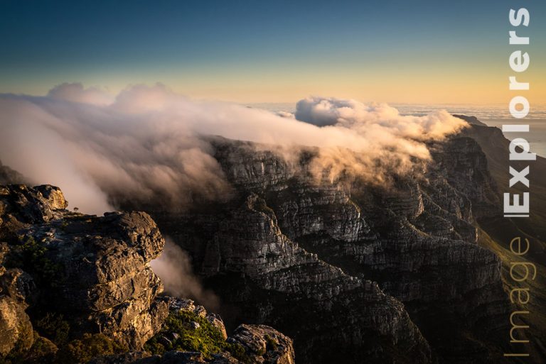 How to photograph Table Mountain at Sunset - by Image Explorers